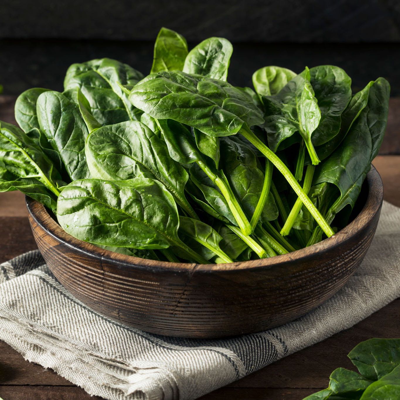 What Should I Do When Spinach Leaves Turn Yellow?